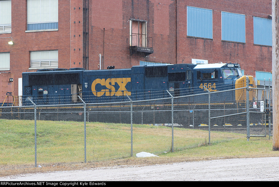 CSX SD70MAC #4564